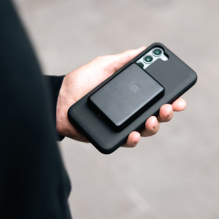 QUAD LOCK MAG Powerbank / black / 5000mAh, 3,85V, 19,25Wh - Veloplus Shop